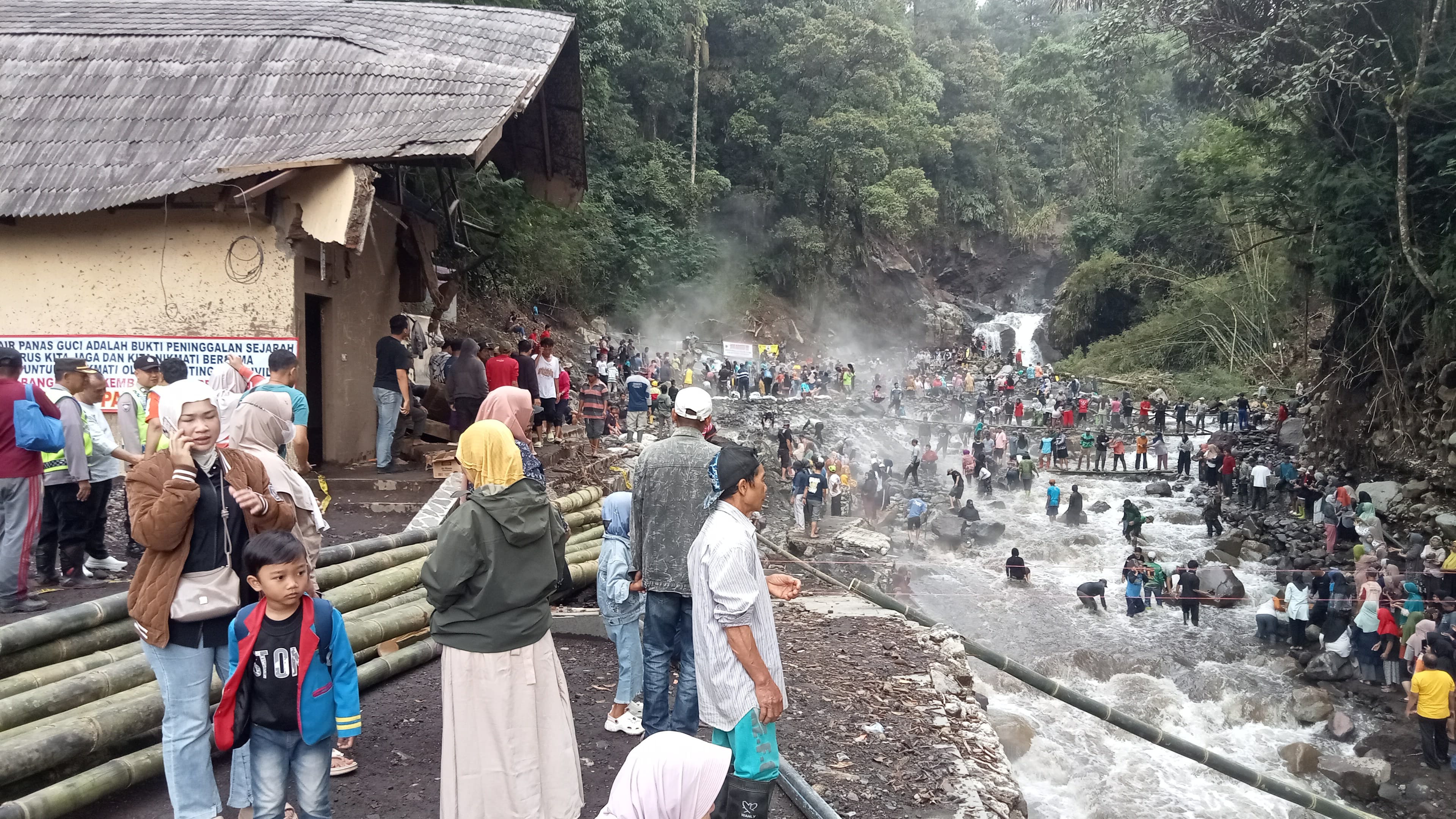 Pemulihan Wisata Guci Tegal: Disporapar Usulkan Pengelolaan Pancuran 13 ...
